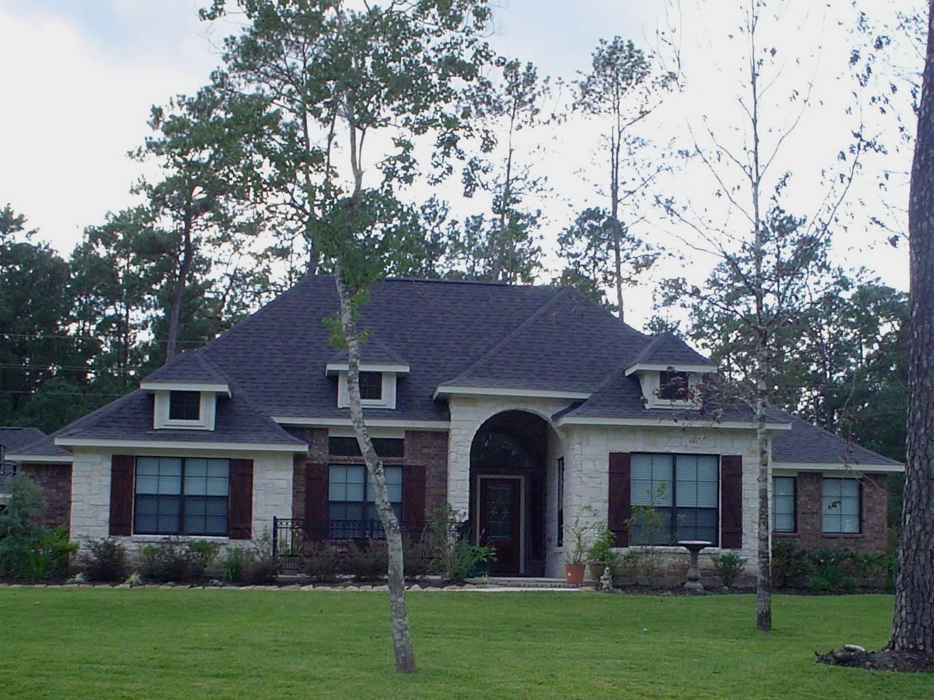 Mostyn Manor Estates